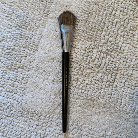 Sephora | Makeup | Sephora Pro Brush 47 | Poshmark
